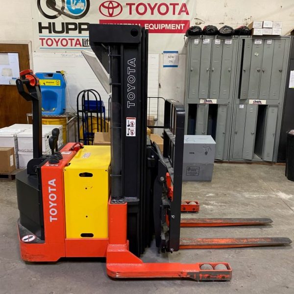 Forklifts Archives - Hupp Toyota Lift